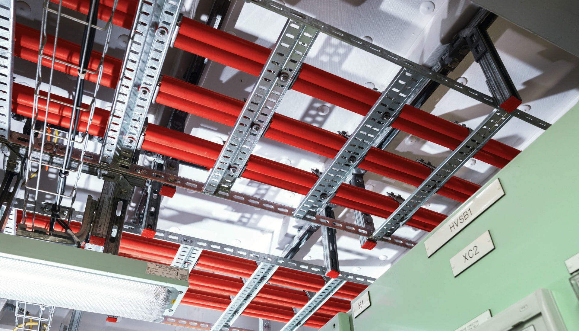 Modular cable tray and ladder supports